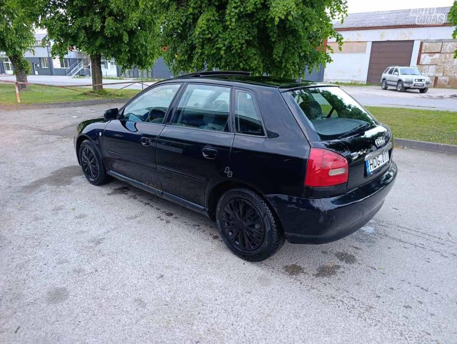 Audi A3 1999 Klaipėda, ar dzinēja tilpumu 1.80 L un nobraukumu 250 tūkst. km par 950 €, foto 5 vietnē AUTOMOTO.COM.LV
