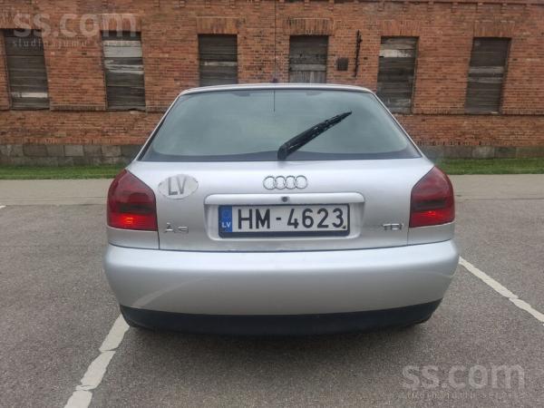 Audi A3 2000 Daugavpils, ar dzinēja tilpumu 1.90 L un nobraukumu 318 tūkst. km par 2800 €, foto 4 vietnē AUTOMOTO.COM.LV