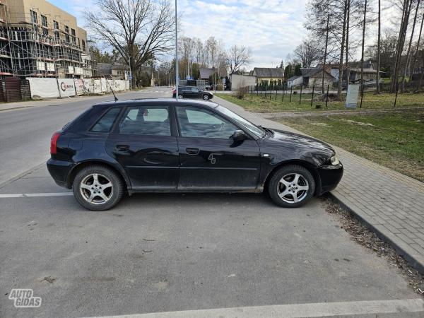 Audi A3 2000 Prienai, ar dzinēja tilpumu 1.80 L un nobraukumu 300 tūkst. km par 400 €, foto 4 vietnē AUTOMOTO.COM.LV