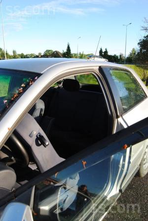 Audi A3 2000 in Riga, with an engine capacity of 1.50 L and mileage of 276 thousand km for 700 €, photo 6 on AUTOMOTO.COM.LV