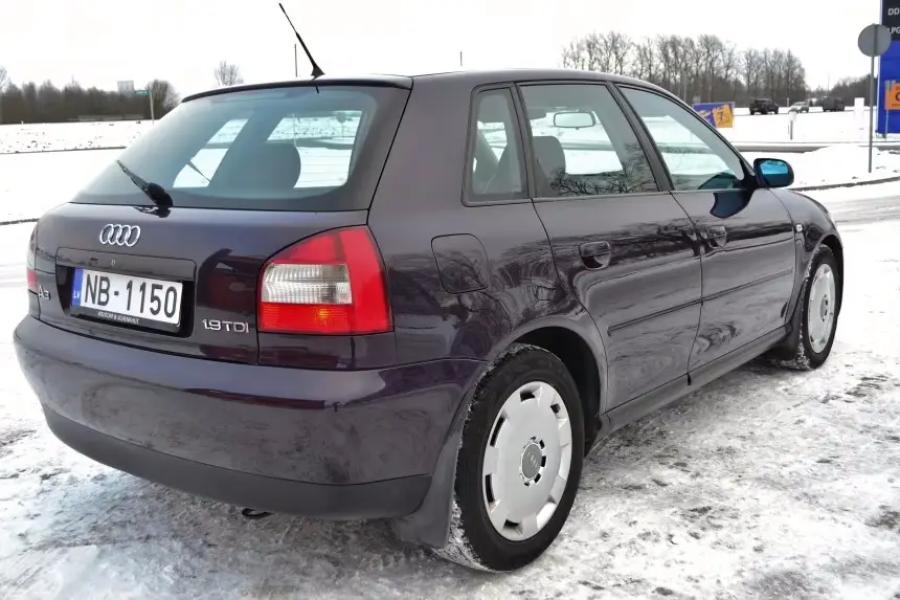 Audi A3 2000 Jēkabpils, ar dzinēja tilpumu 1.90 L un nobraukumu 242 tūkst. km par 2600 €, foto 7 vietnē AUTOMOTO.COM.LV