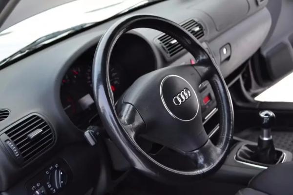 Audi A3 2000 Jēkabpils, ar dzinēja tilpumu 1.90 L un nobraukumu 242 tūkst. km par 2600 €, foto 9 vietnē AUTOMOTO.COM.LV
