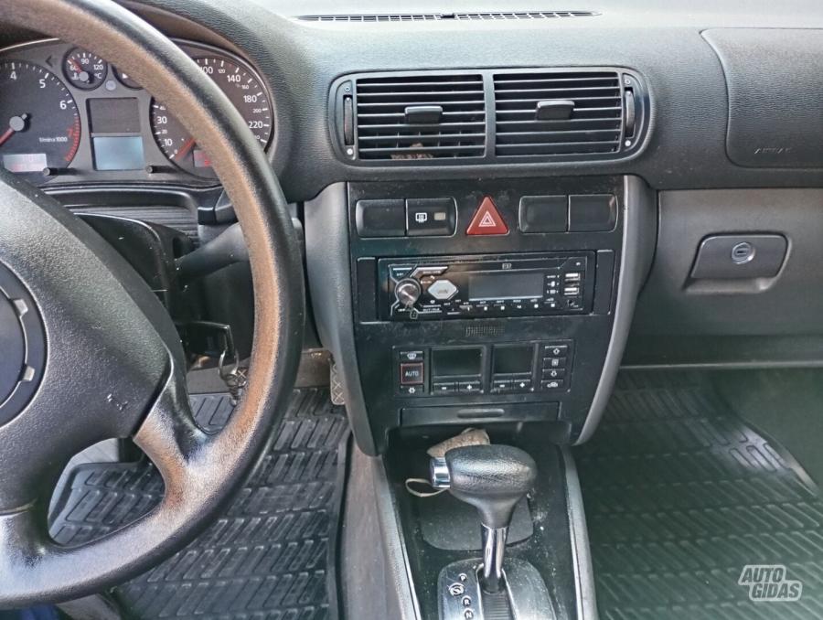 Audi A3 2000 Kauņa, ar dzinēja tilpumu 1.60 L un nobraukumu 232 tūkst. km par 850 €, foto 4 vietnē AUTOMOTO.COM.LV