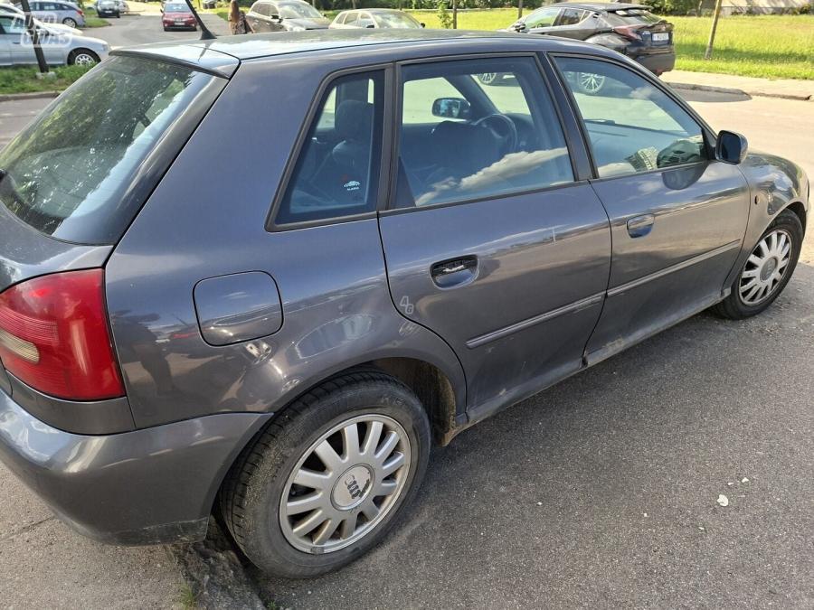Audi A3 2001 in Vilnius, with an engine capacity of 1.90 L and mileage of 245 thousand km for 750 €, photo 7 on AUTOMOTO.COM.LV