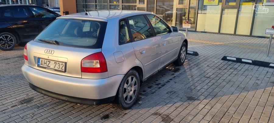 Audi A3 2002 Raseiniai, ar dzinēja tilpumu 1.60 L un nobraukumu 192 tūkst. km par 990 €, foto 5 vietnē AUTOMOTO.COM.LV