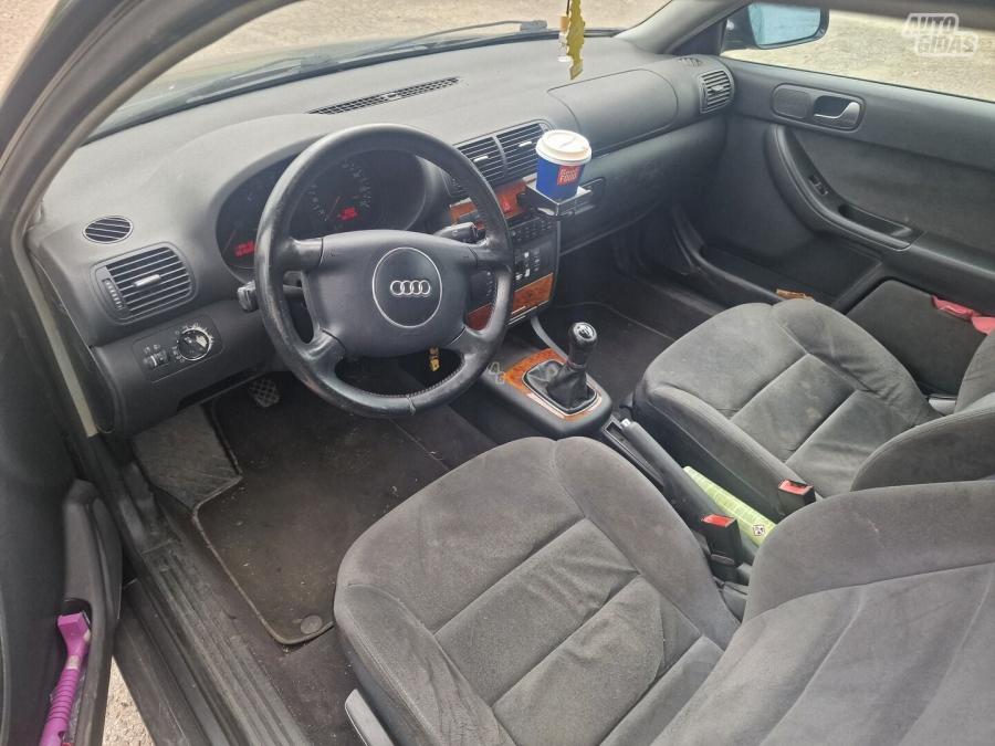 Audi A3 2002 Anykščiai, ar dzinēja tilpumu 1.90 L un nobraukumu 375 tūkst. km par 1100 €, foto 7 vietnē AUTOMOTO.COM.LV