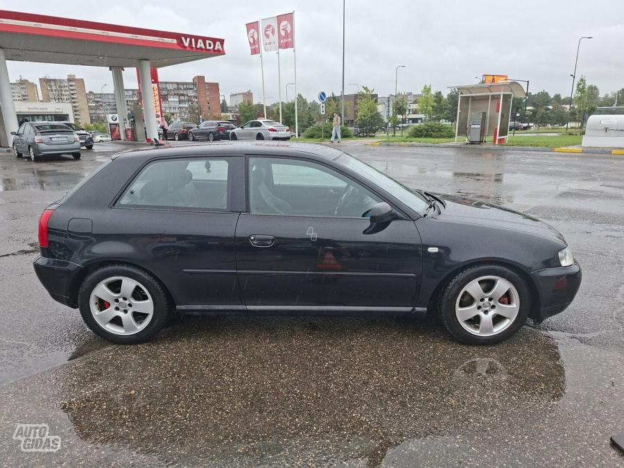Audi A3 2002 in Vilnius, with an engine capacity of 1.90 L and mileage of 22 thousand km for 1220 €, photo 5 on AUTOMOTO.COM.LV