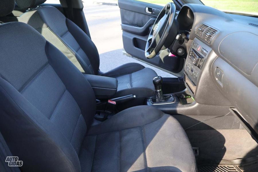 Audi A3 2002 in Kaisiadorys, with an engine capacity of 1.90 L and mileage of 390 thousand km for 1200 €, photo 9 on AUTOMOTO.COM.LV
