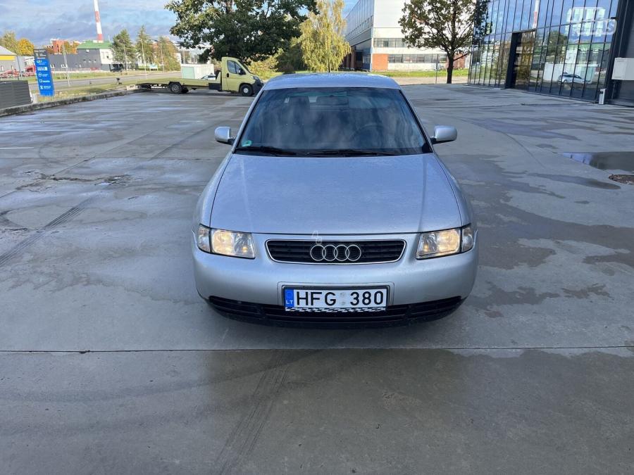 Ауди А3 2002 в Паневежис, объемом двигателя 1.80 л и пробегом 221 тыс. км за 1100 €, фото 1 на AUTOMOTO.COM.LV