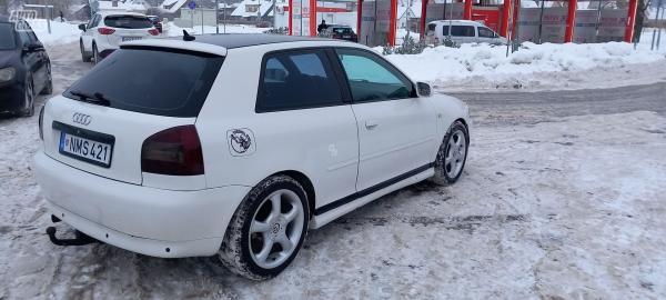 Audi A3 2003 in Vilnius, with an engine capacity of 1.90 L and mileage of 230 thousand km for 900 €, photo 3 on AUTOMOTO.COM.LV
