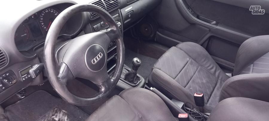 Audi A3 2003 in Vilnius, with an engine capacity of 1.90 L and mileage of 230 thousand km for 900 €, photo 5 on AUTOMOTO.COM.LV