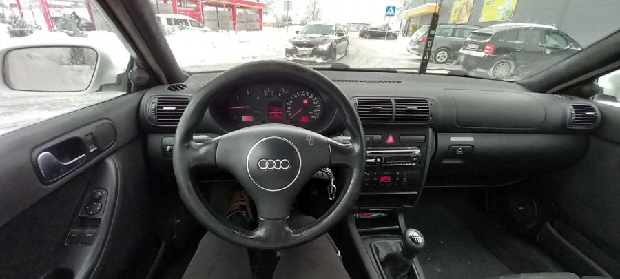 Audi A3 2003 in Vilnius, with an engine capacity of 1.90 L and mileage of 230 thousand km for 900 €, photo 7 on AUTOMOTO.COM.LV