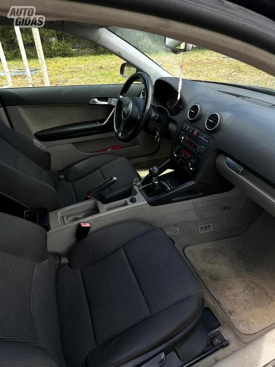 Audi A3 2003 Šakiai, ar dzinēja tilpumu 2.00 L un nobraukumu 237 tūkst. km par 750 €, foto 12 vietnē AUTOMOTO.COM.LV
