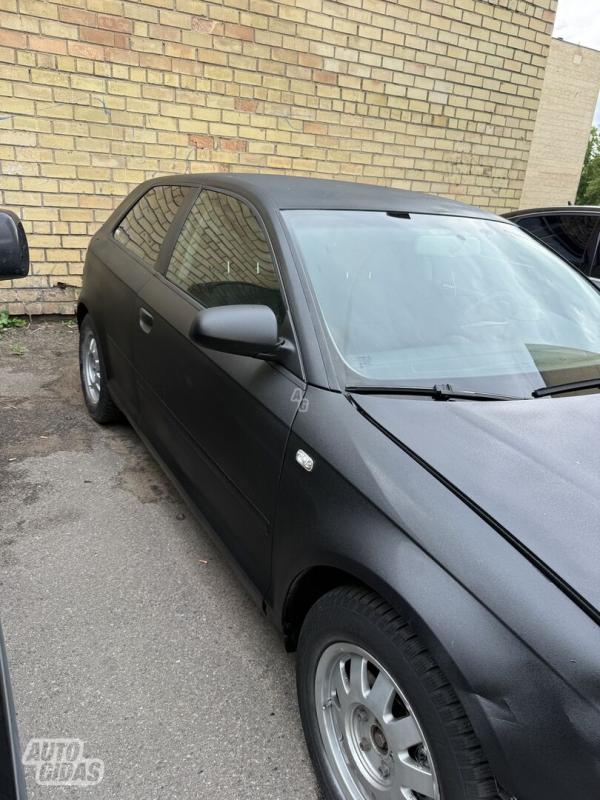 Audi A3 2003 Viļņa, ar dzinēja tilpumu 1.60 L un nobraukumu 380 tūkst. km par 800 €, foto 4 vietnē AUTOMOTO.COM.LV