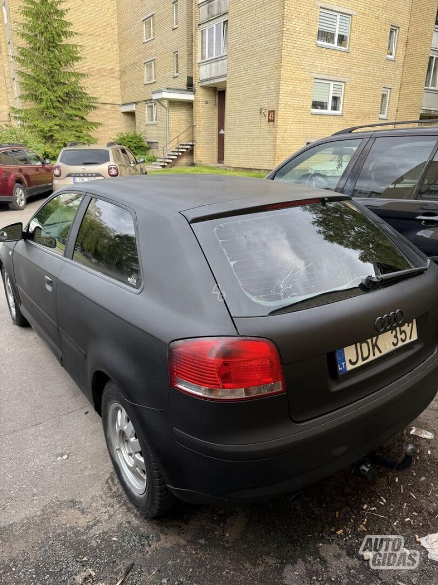 Audi A3 2003 in Vilnius, with an engine capacity of 1.60 L and mileage of 380 thousand km for 800 €, photo 7 on AUTOMOTO.COM.LV