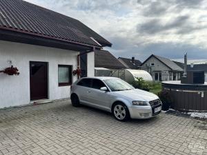 Audi A3 2003 in Varena, with an engine capacity of 2.00 L and mileage of 347 thousand km for 850 €, photo 3 on AUTOMOTO.COM.LV