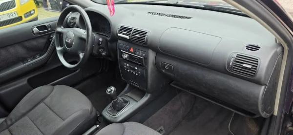 Audi A3 2003 in Valmiera, with an engine capacity of 1.60 L and mileage of 255 thousand km for 1100 €, photo 9 on AUTOMOTO.COM.LV