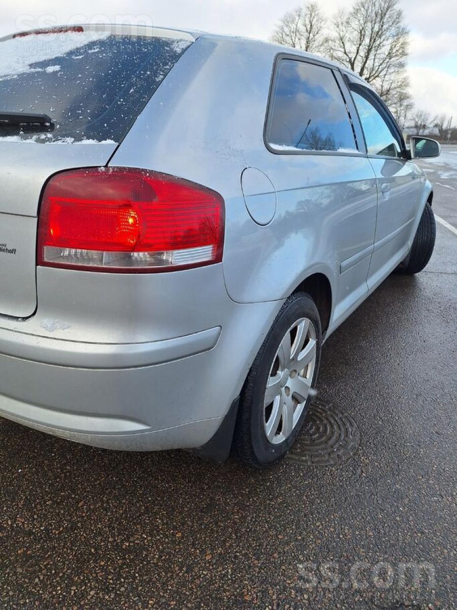 Audi A3 2004 Rīga, ar dzinēja tilpumu 1.60 L un nobraukumu 241 tūkst. km par 3000 €, foto 10 vietnē AUTOMOTO.COM.LV