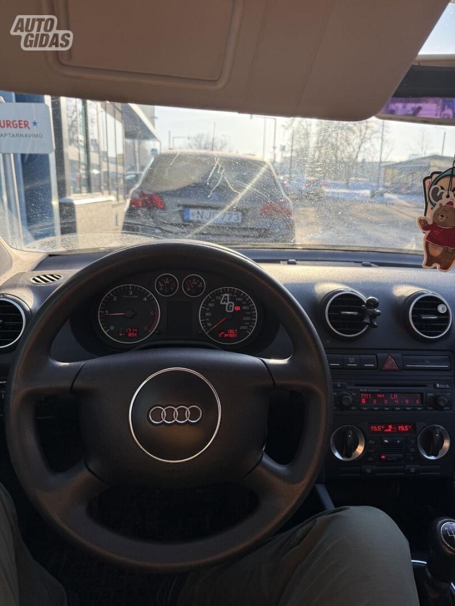 Audi A3 2004 Viļņa, ar dzinēja tilpumu 2.00 L un nobraukumu 347 tūkst. km par 1100 €, foto 4 vietnē AUTOMOTO.COM.LV