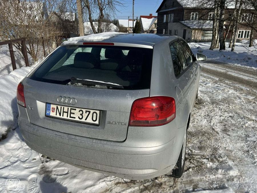 Audi A3 2004 in Vilnius, with an engine capacity of 2.00 L and mileage of 300 thousand km for 950 €, photo 3 on AUTOMOTO.COM.LV