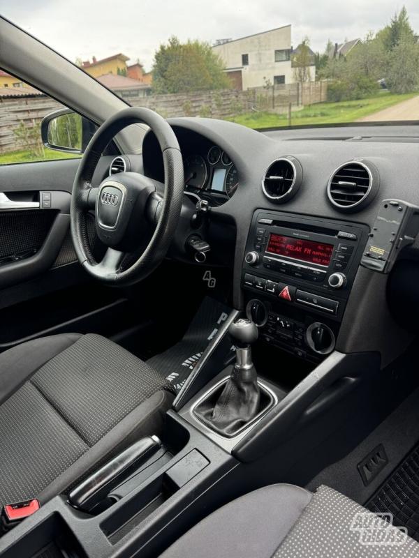 Audi A3 2004 in Vilnius, with an engine capacity of 2.00 L and mileage of 386 thousand km for 2100 €, photo 8 on AUTOMOTO.COM.LV