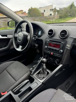 Audi A3 2004 in Vilnius, with an engine capacity of 2.00 L and mileage of 386 thousand km for 2100 €, photo 9 on AUTOMOTO.COM.LV