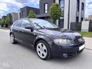 Audi A3 2004 in Kaunas, with an engine capacity of 1.60 L and mileage of 306 thousand km for 1399 €, photo 3 on AUTOMOTO.COM.LV