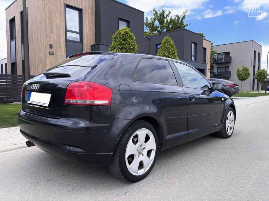 Audi A3 2004 in Kaunas, with an engine capacity of 1.60 L and mileage of 306 thousand km for 1399 €, photo 6 on AUTOMOTO.COM.LV