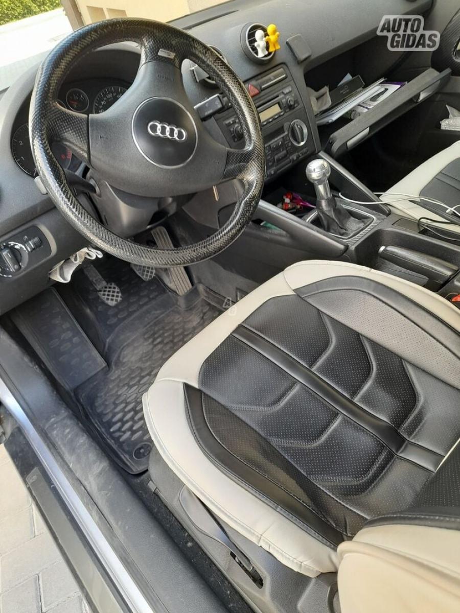 Audi A3 2004 in Kaunas, with an engine capacity of 2.00 L and mileage of 351 thousand km for 900 €, photo 5 on AUTOMOTO.COM.LV