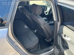 Audi A3 2004 in Balvi, with an engine capacity of 2.00 L and mileage of 263 thousand km for 1500 €, photo 9 on AUTOMOTO.COM.LV