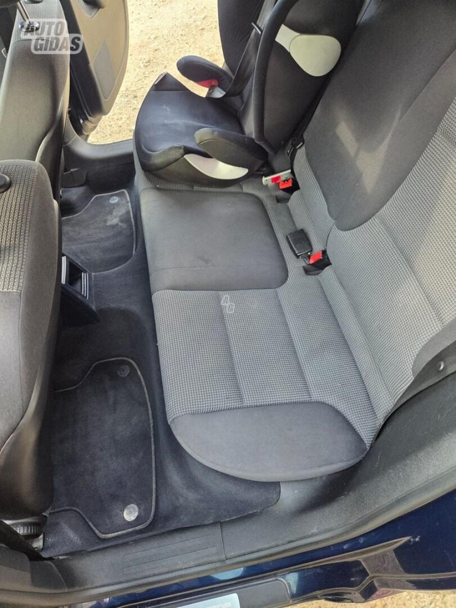 Audi A3 2004 Šauļi, ar dzinēja tilpumu 2.00 L un nobraukumu 350 tūkst. km par 1150 €, foto 15 vietnē AUTOMOTO.COM.LV
