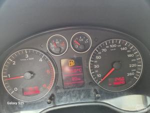 Audi A3 2004 in Panevezys, with an engine capacity of 2.00 L and mileage of 368 thousand km for 1400 €, photo 4 on AUTOMOTO.COM.LV