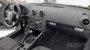 Audi A3 2005 Rīga, ar dzinēja tilpumu 1.60 L un nobraukumu 320 tūkst. km par 2300 €, foto 34 vietnē AUTOMOTO.COM.LV
