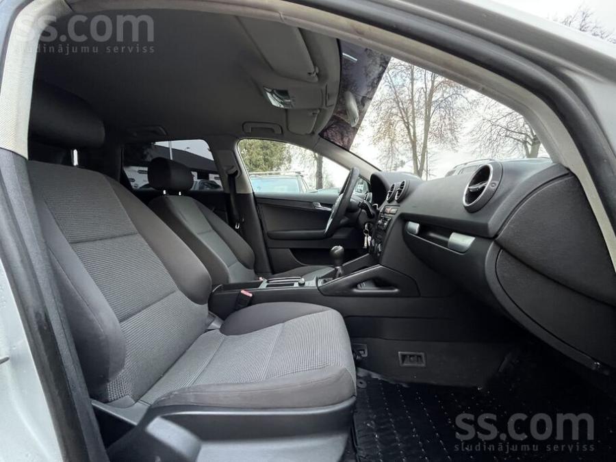 Audi A3 2005 in Riga, with an engine capacity of 1.60 L and mileage of 276 thousand km for 2490 €, photo 10 on AUTOMOTO.COM.LV
