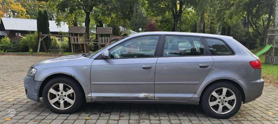 Audi A3 2005 Viļņa, ar dzinēja tilpumu 1.60 L un nobraukumu 250 tūkst. km par 700 €, foto 8 vietnē AUTOMOTO.COM.LV