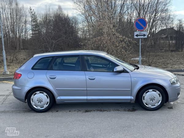 Audi A3 2005 in Siauliai, with an engine capacity of 2.00 L and mileage of 285 thousand km for 1700 €, photo 4 on AUTOMOTO.COM.LV
