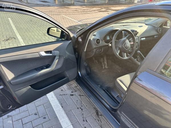 Audi A3 2005 Marijampole, ar dzinēja tilpumu 2.00 L un nobraukumu 324 tūkst. km par 2200 €, foto 9 vietnē AUTOMOTO.COM.LV