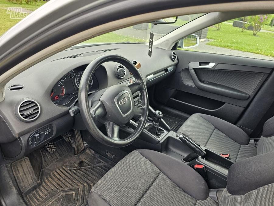 Audi A3 2005 in Kaunas, with an engine capacity of 2.00 L and mileage of 315 thousand km for 1300 €, photo 10 on AUTOMOTO.COM.LV