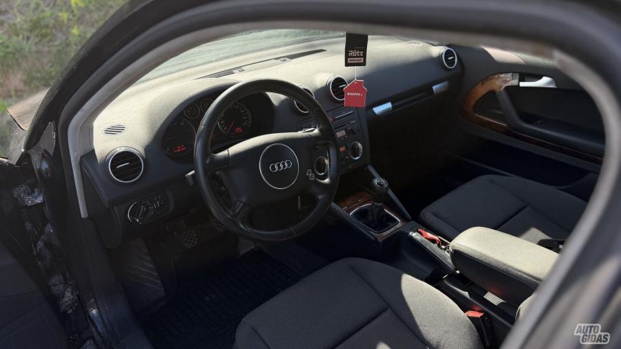 Audi A3 2005 Viļņa, ar dzinēja tilpumu 1.90 L un nobraukumu 273 tūkst. km par 950 €, foto 9 vietnē AUTOMOTO.COM.LV