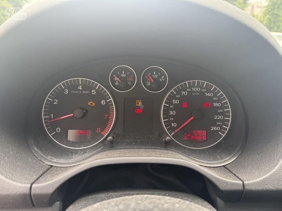 Audi A3 2005 Viļņa, ar dzinēja tilpumu 1.60 L un nobraukumu 244 tūkst. km par 650 €, foto 11 vietnē AUTOMOTO.COM.LV
