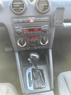 Ауди А3 2005 в Каунас, объемом двигателя 2.00 л и пробегом 282 тыс. км за 1800 €, фото 9 на AUTOMOTO.COM.LV