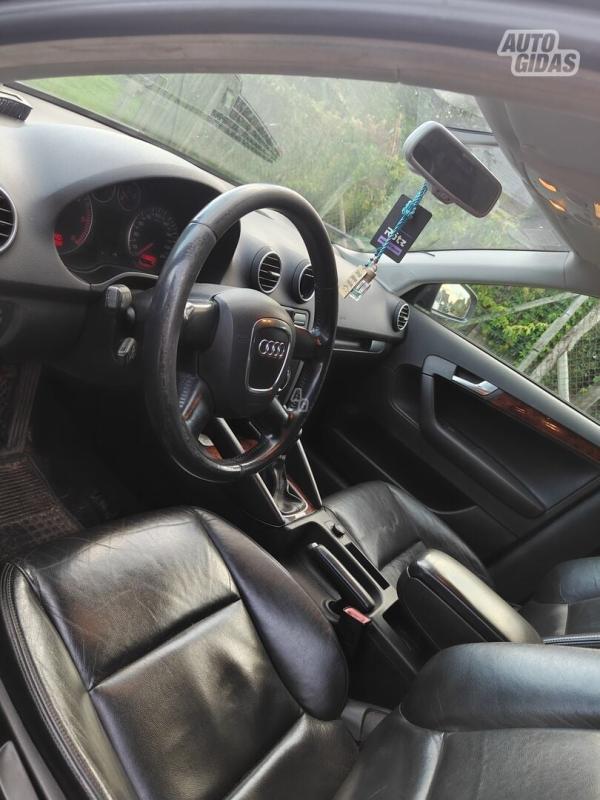 Audi A3 2005 in Rietavas, with an engine capacity of 2.00 L and mileage of 269 thousand km for 1300 €, photo 7 on AUTOMOTO.COM.LV
