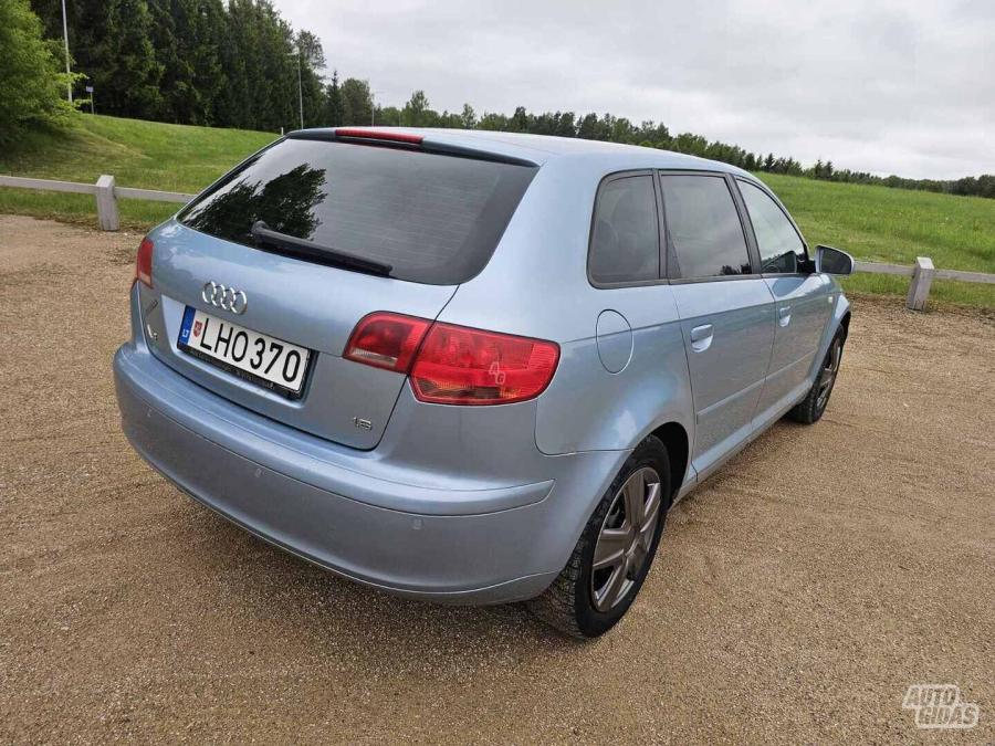 Audi A3 2006 in Utena, with an engine capacity of 1.60 L and mileage of 209 thousand km for 2000 €, photo 4 on AUTOMOTO.COM.LV