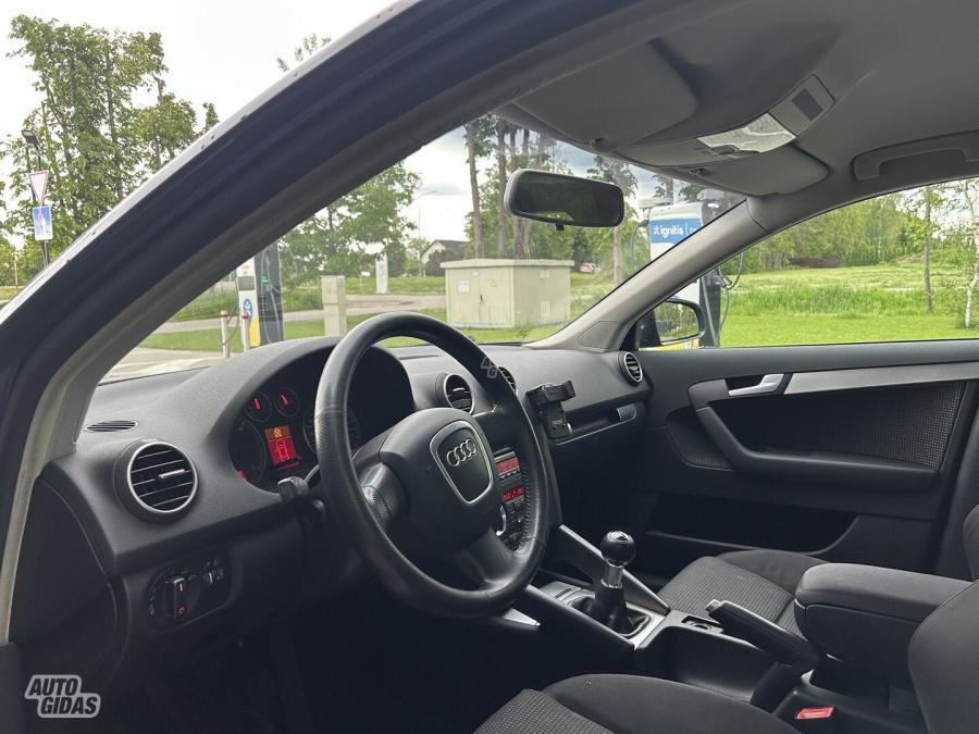 Audi A3 2006 in Kaunas, with an engine capacity of 2.00 L and mileage of 340 thousand km for 2190 €, photo 10 on AUTOMOTO.COM.LV