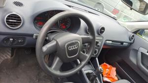 Audi A3 2007 in Vilnius, with an engine capacity of 1.90 L and mileage of 302 thousand km for 2450 €, photo 14 on AUTOMOTO.COM.LV