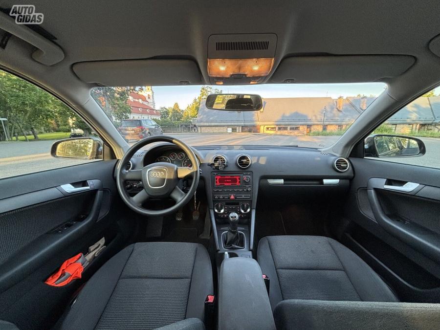 Audi A3 2007 in Vilnius, with an engine capacity of 1.90 L and mileage of 216 thousand km for 2600 €, photo 9 on AUTOMOTO.COM.LV