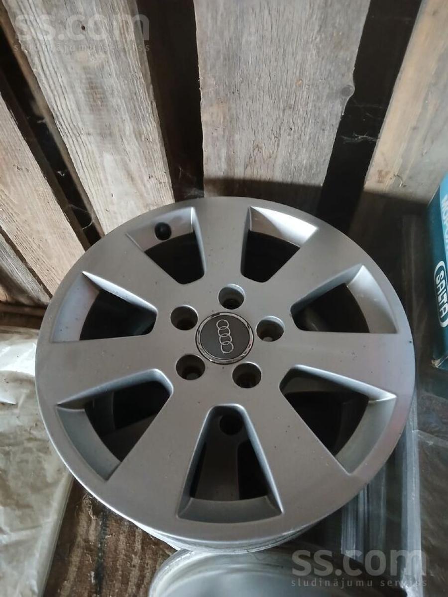 Audi A3 2008 Alūksne, ar dzinēja tilpumu 2.00 L un nobraukumu 369 tūkst. km par 2500 €, foto 11 vietnē AUTOMOTO.COM.LV