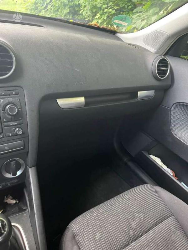 Audi A3 2008 in Kaunas, with an engine capacity of 2.00 L and mileage of 349 thousand km for 800 €, photo 5 on AUTOMOTO.COM.LV