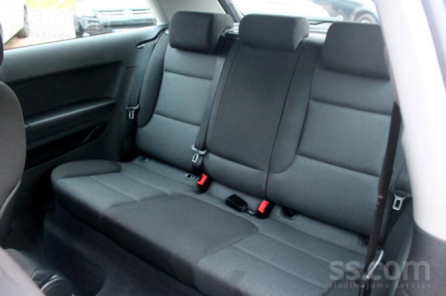 Audi A3 2009 in Saldus, with an engine capacity of 1.60 L and mileage of 314 thousand km for 3499 €, photo 4 on AUTOMOTO.COM.LV