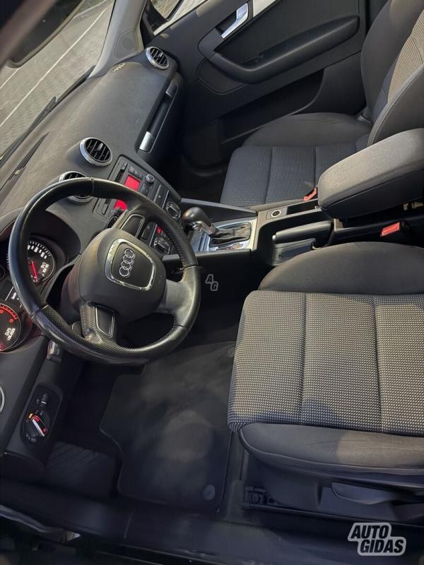 Audi A3 2009 in Vilnius, with an engine capacity of 2.00 L and mileage of 330 thousand km for 4400 €, photo 9 on AUTOMOTO.COM.LV
